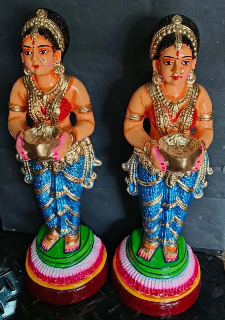Paavai Vilakku 19inch (P/M) - Navarathri Golu Dolls Online Shopping @JJ ...